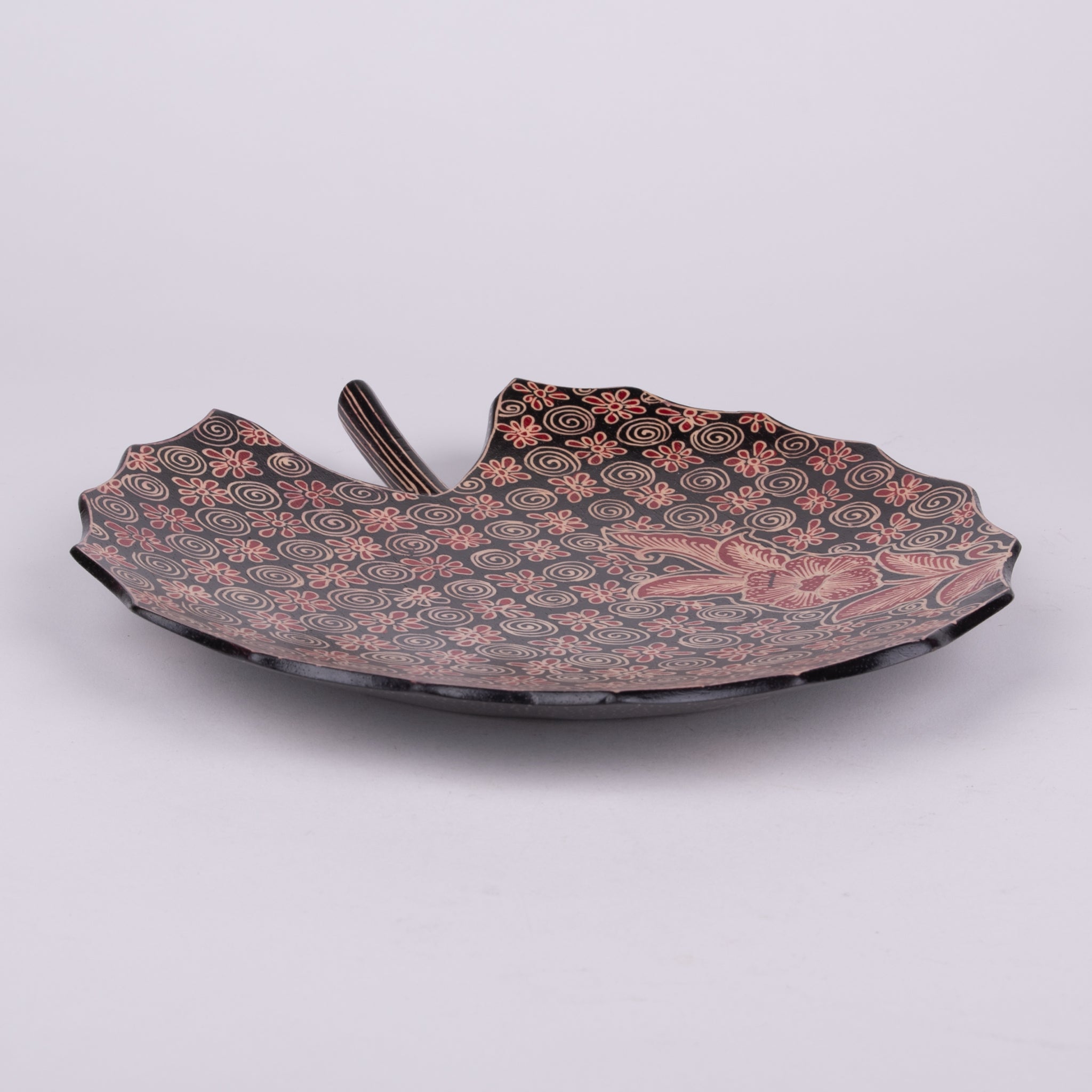Lotus Leaf Shaped Batik Wooden Plate – From Bali to Us