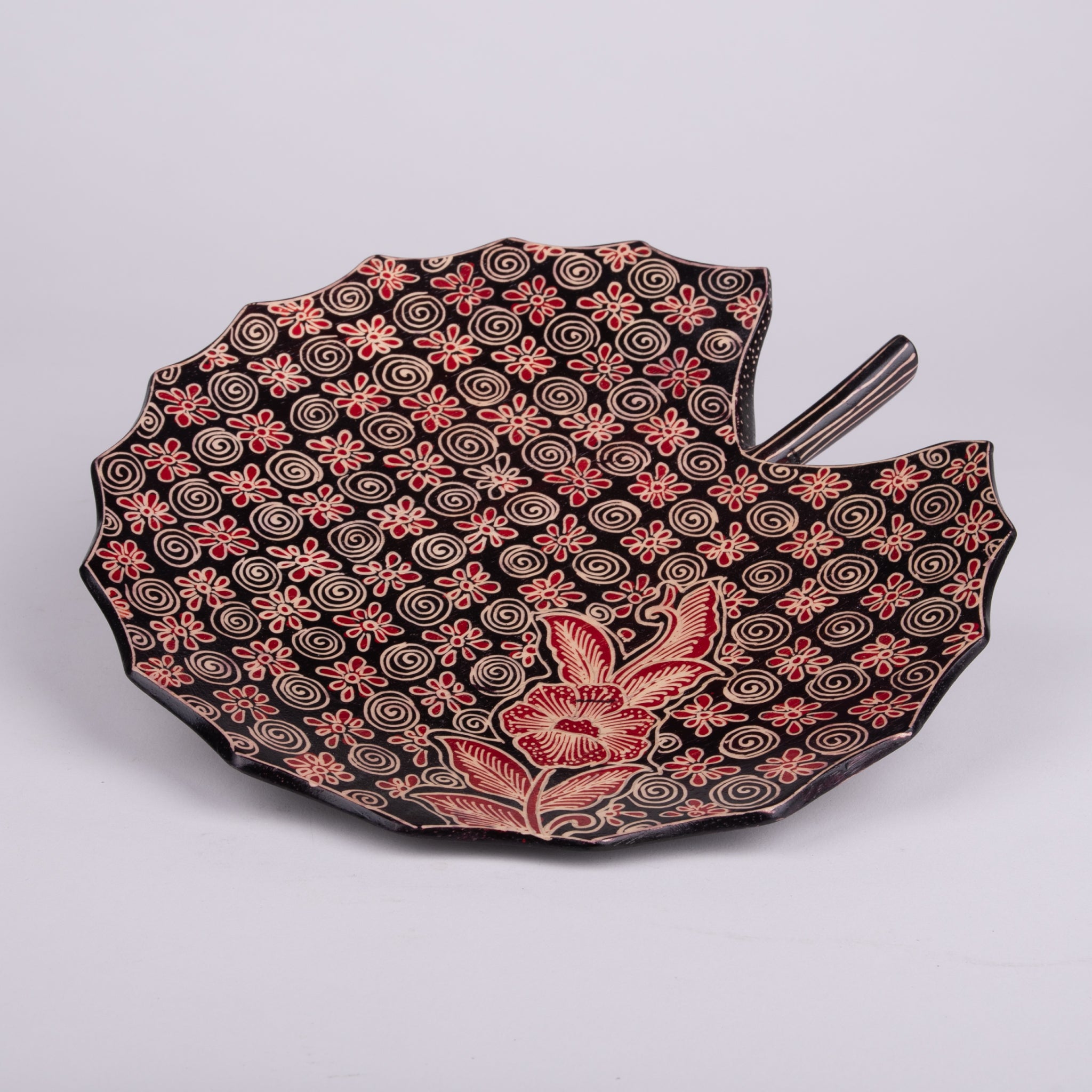 Lotus Leaf Shaped Batik Wooden Plate – From Bali to Us