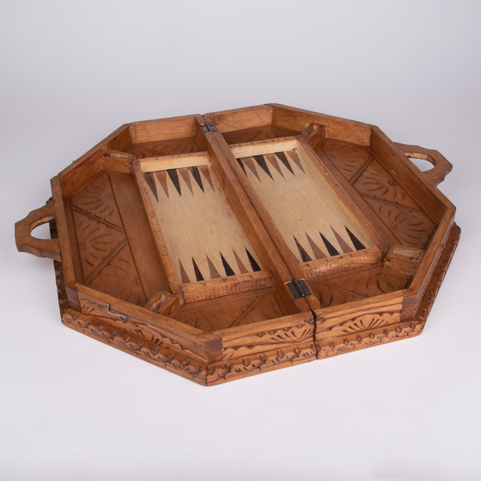 Hand Carved Stunning Chess Set - Sea Life & Friends Motif – From Bali to Us